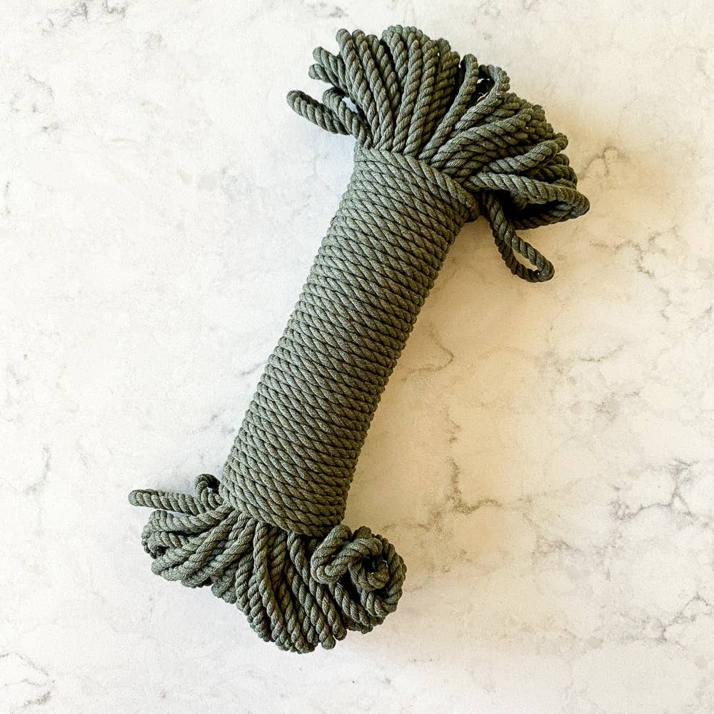 Chelsea Rope Basket With Leather Handle – Sweet Pea Fiber