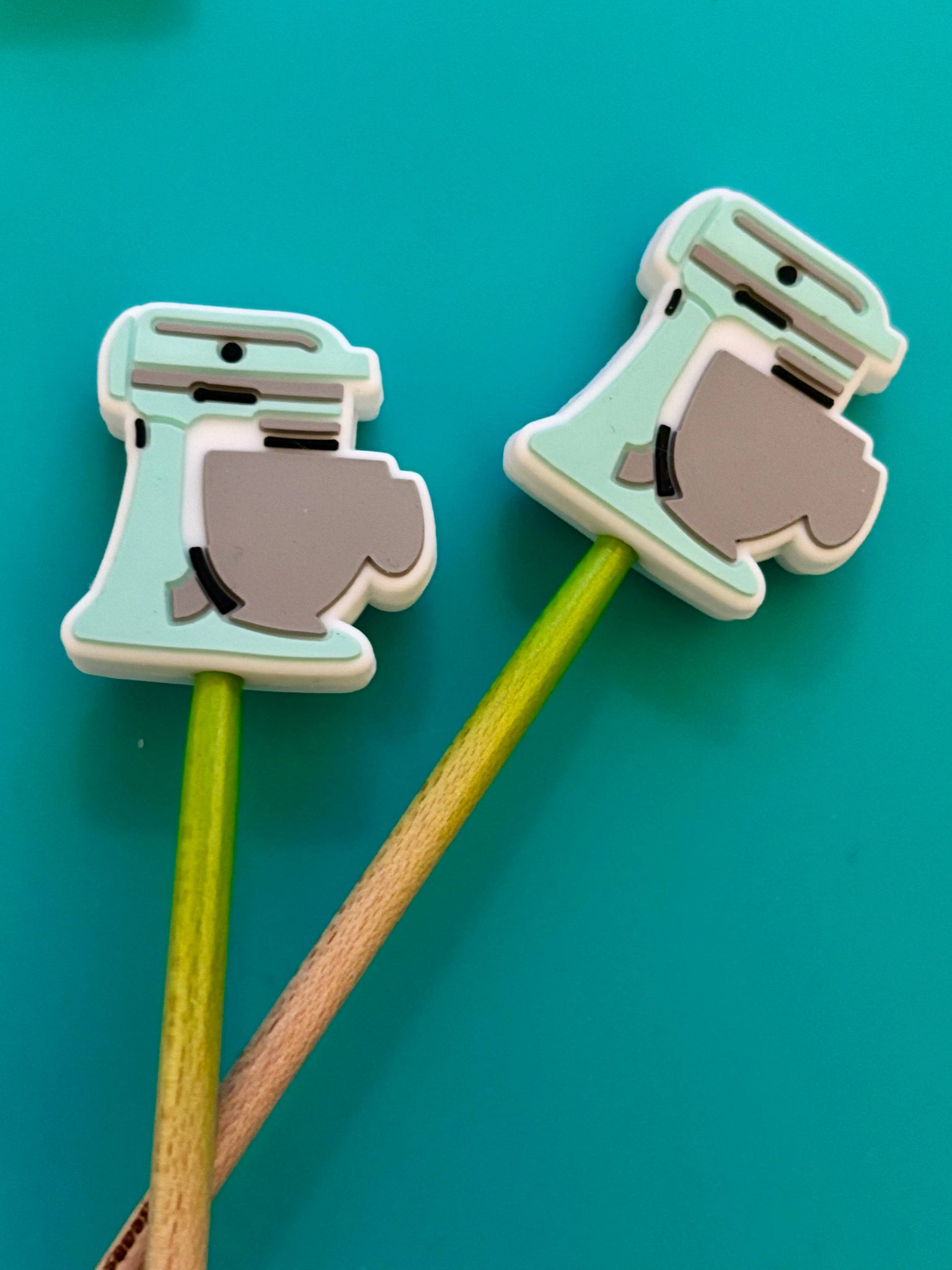 Kitchen Stand Mixer Baking: Aqua – Sweet Pea Fiber